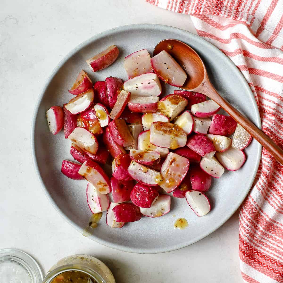 Simple Roasted Radishes (Melt in Your Mouth!) – Roots and Radishes